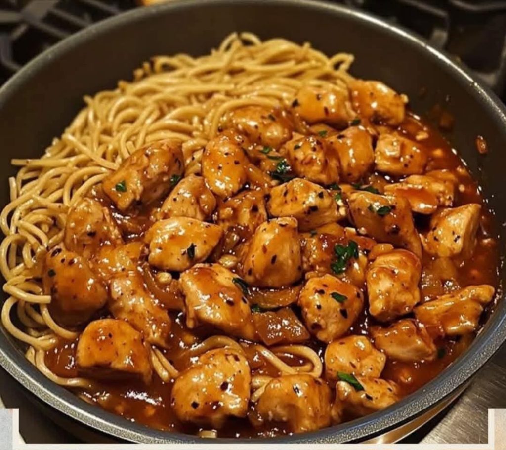 One-Pot Honey Garlic Chicken & Noodles – Foodie Infoo
